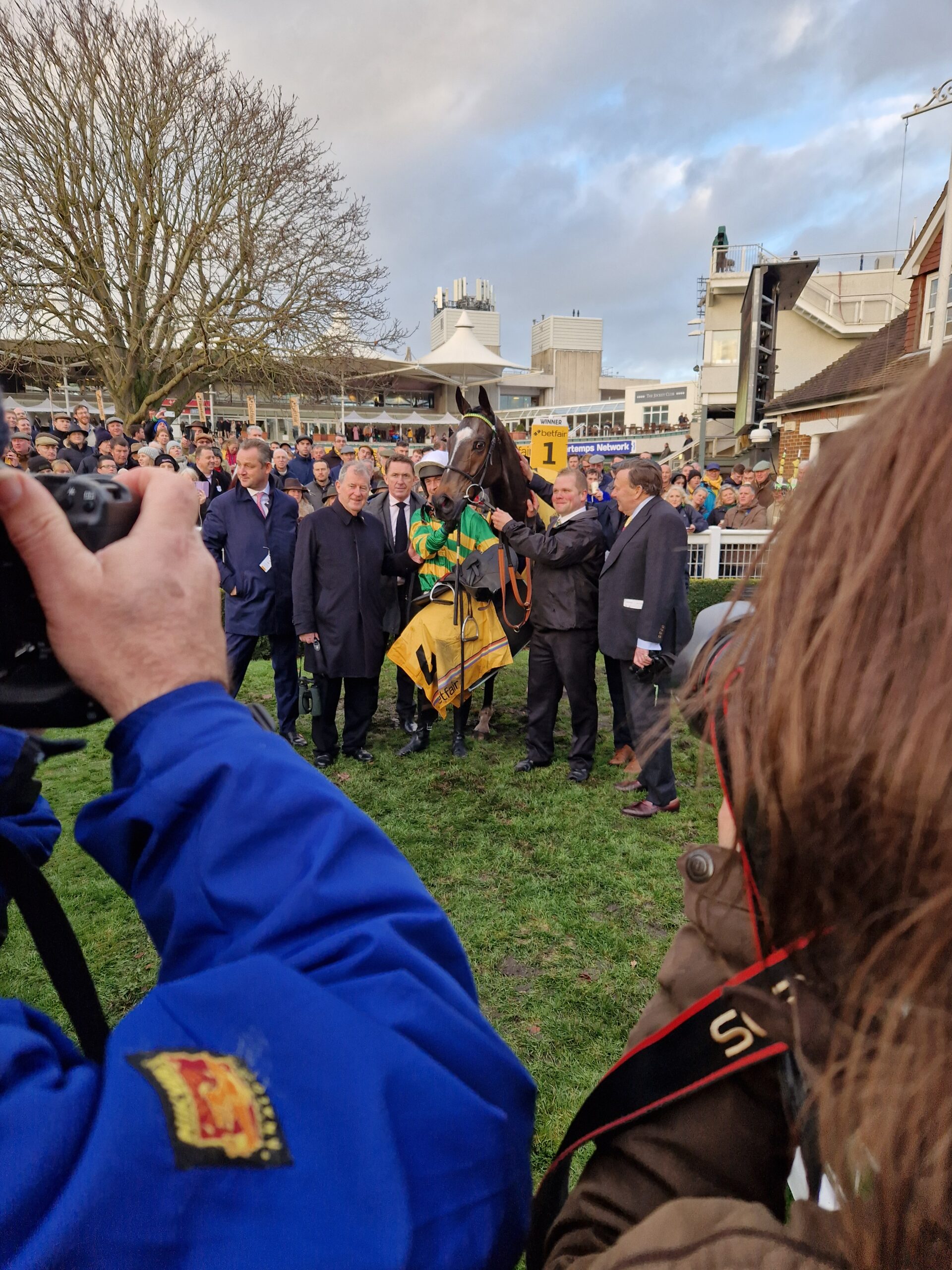 Veteran Not So Sleepy takes the Fighting Fifth at the tender age of 11 ...