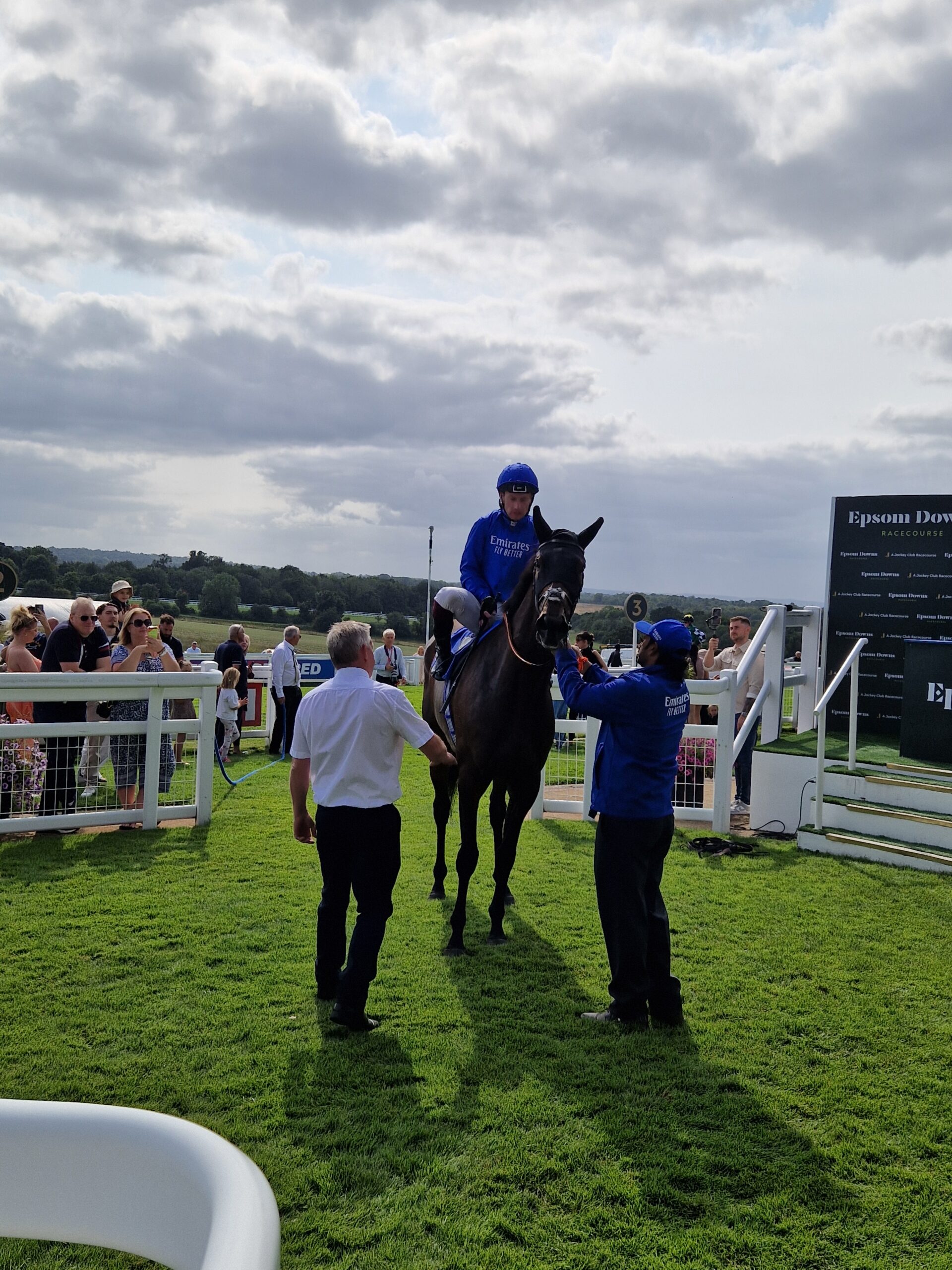 Bank Holiday Family Raceday at Epsom proves a tremendous success as the ...
