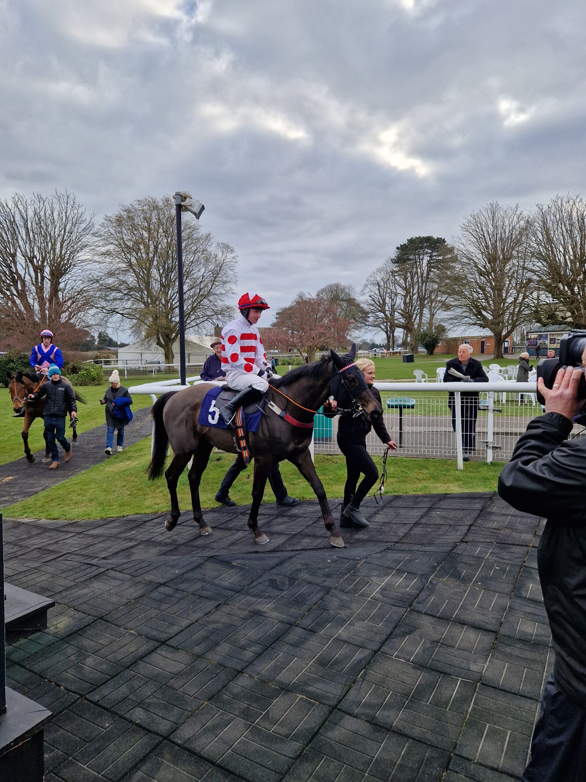 Local trainer Gary Moore takes bragging rights on St. Patrick’s Day at ...