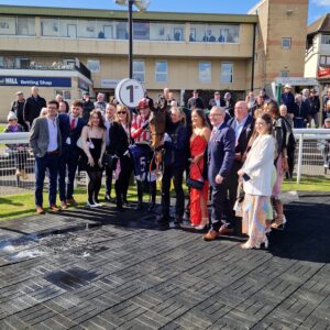 Jeremy Scott strikes once again to land another big pot – Radio Woking